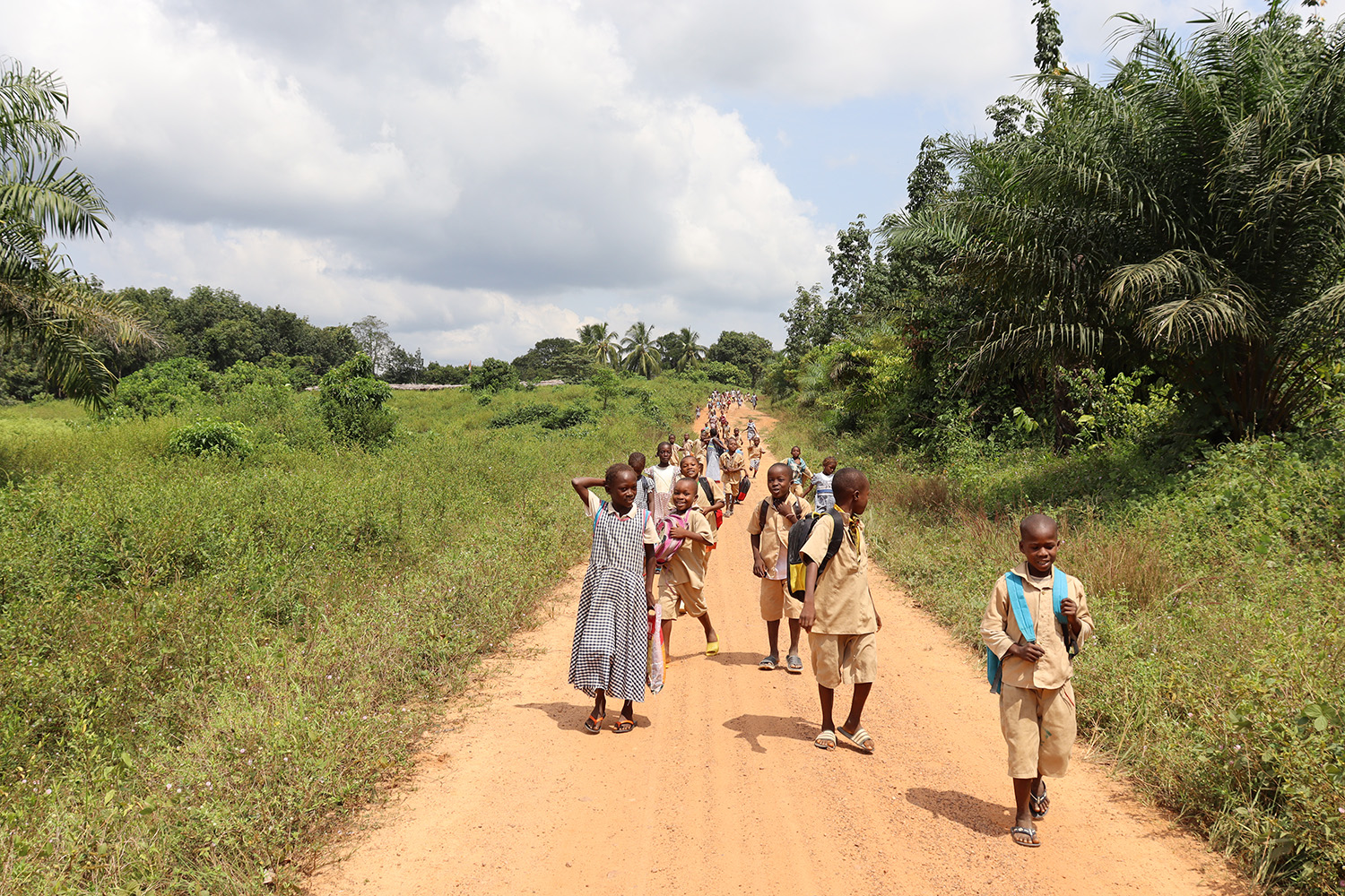 Understanding how child labour causes harm can lead to better outcomes ...